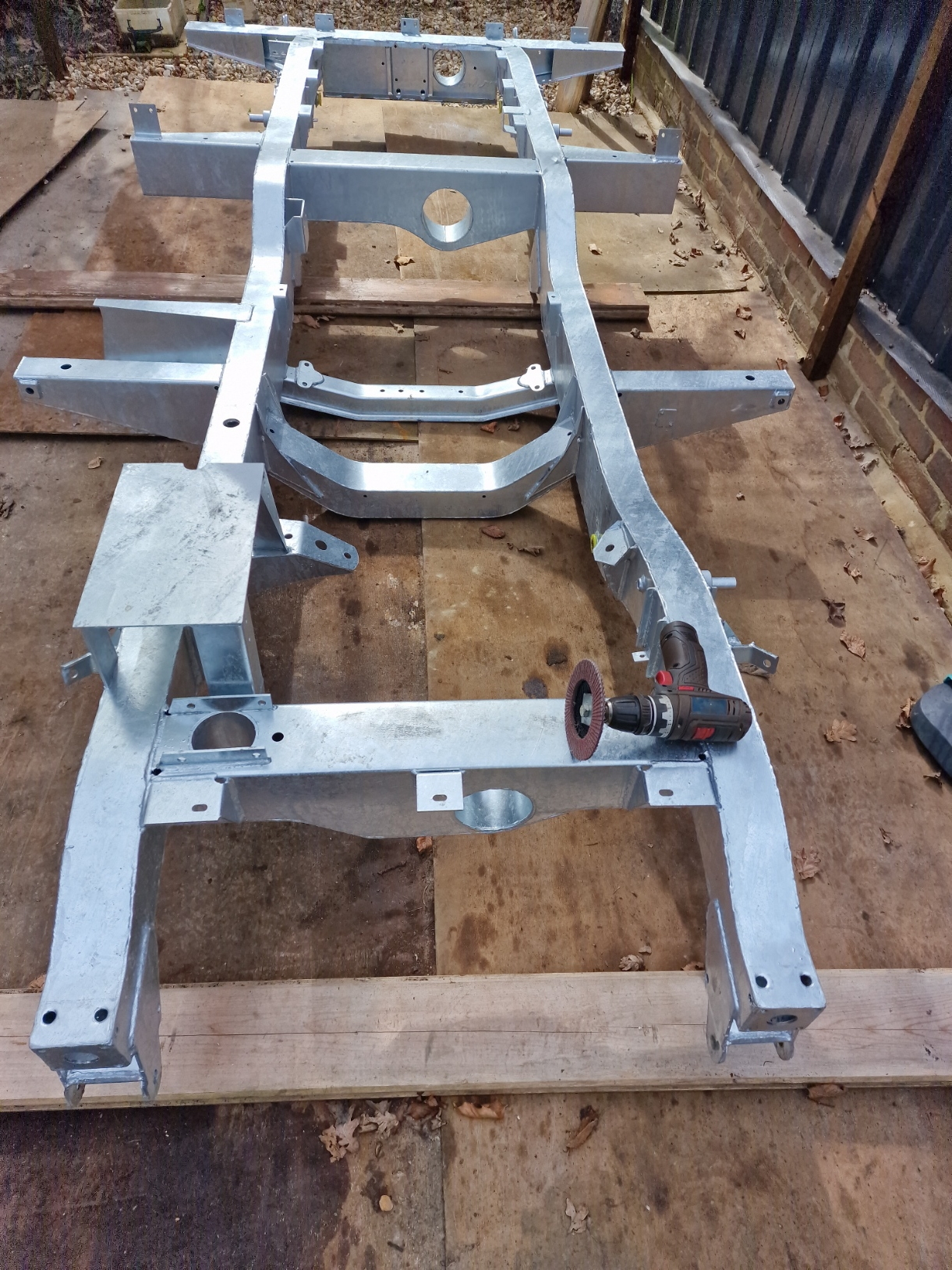 New Richards Chassis - Land Rover Series 2a Restoration